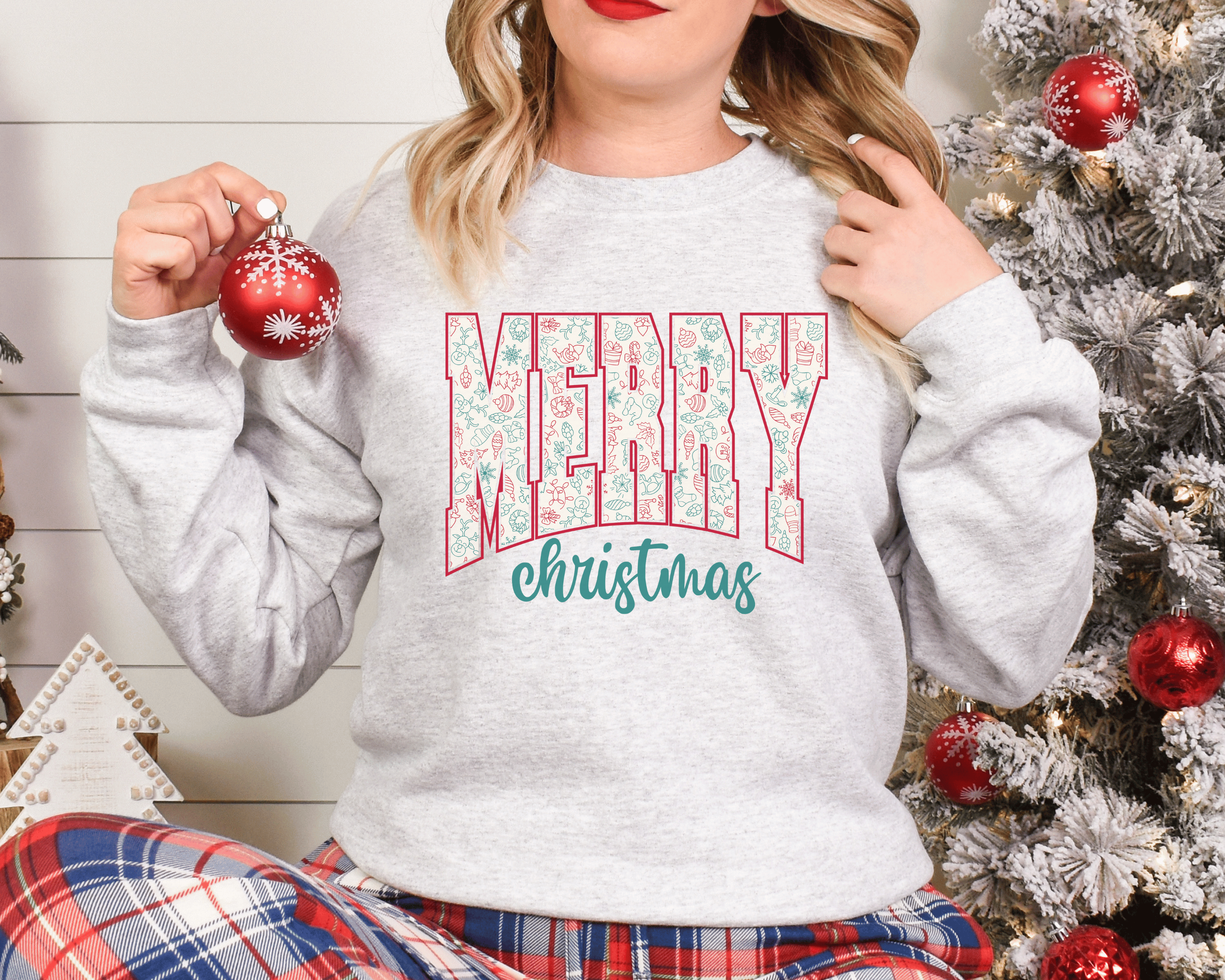 Classic Merry Christmas Ash Crew – shop.hp.wholesale
